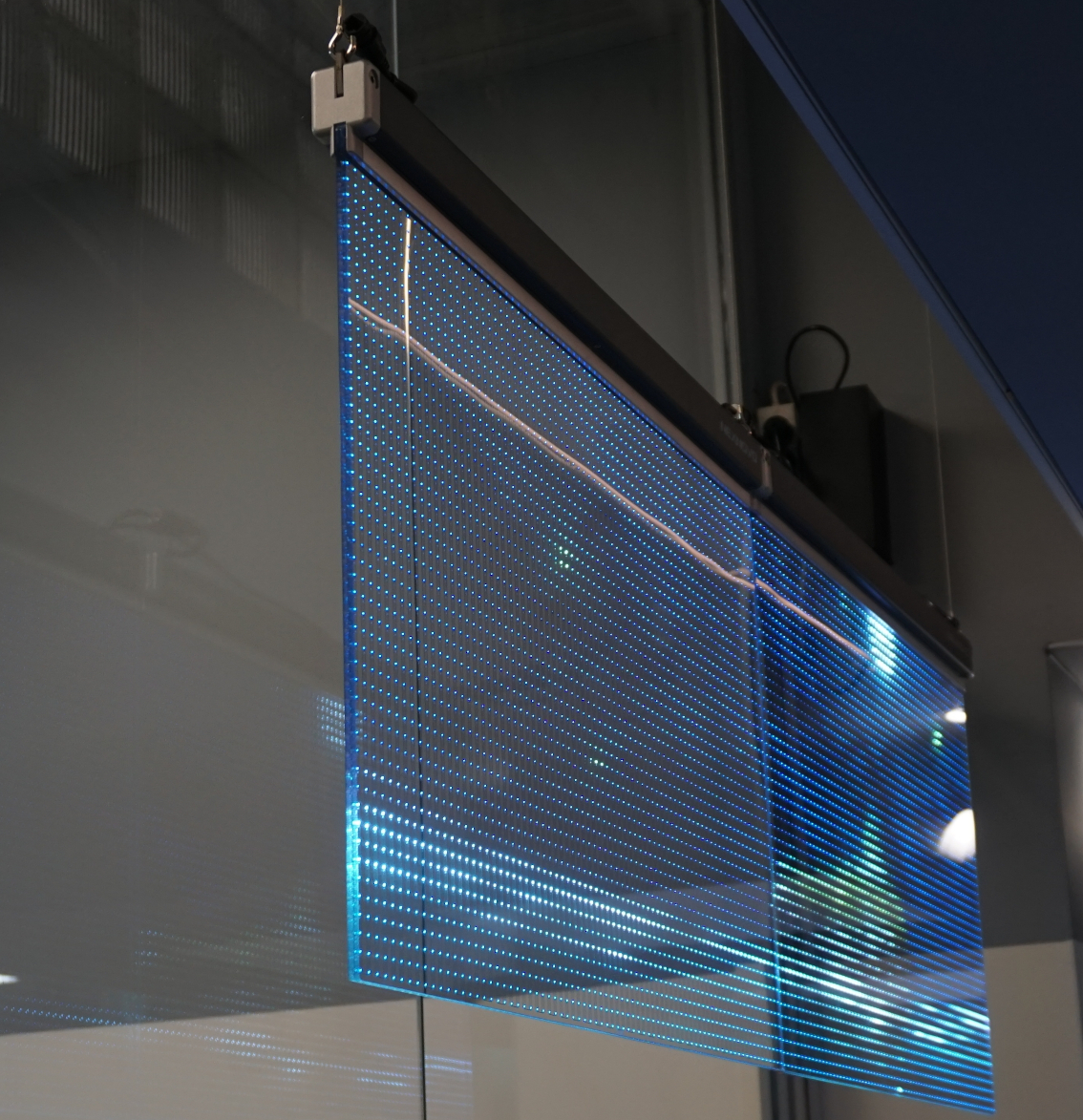 Pour en savoir plus sur les Écrans en verre à LED | FlexLedLight